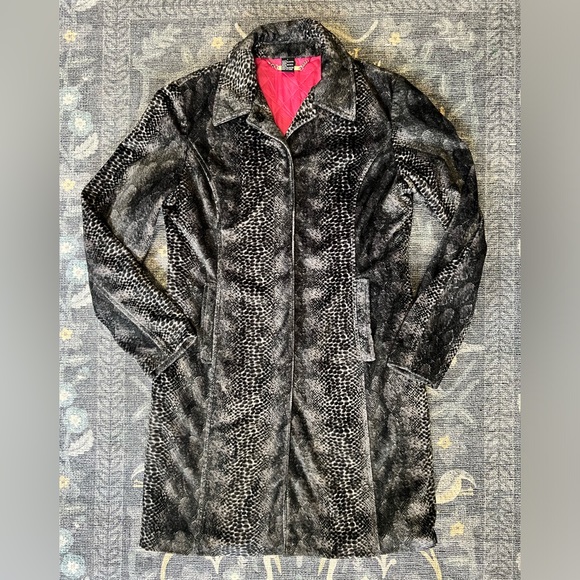 Guess | Jackets & Coats | Vintage Guess Velour Animal Print Coat | Poshmark